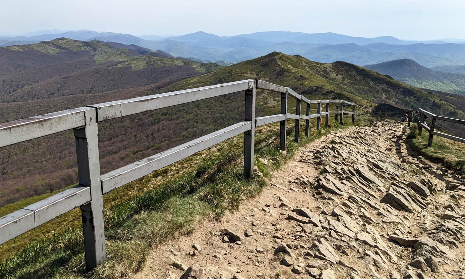 Najpiękniejszy szlak w Bieszczadach: przez Rozsypaniec i Halicz na Tarnicę
